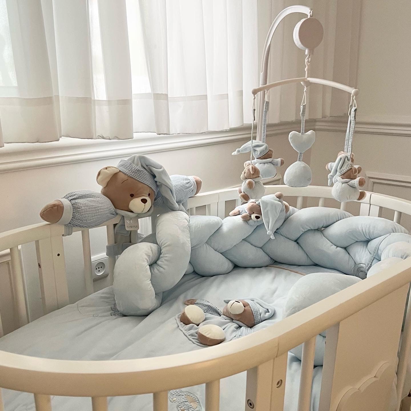 LUXURY BABY PRODUCTS, NURSERY DESIGN, PLAYMATS, BABY BEDDING, BABYWEAR ...
